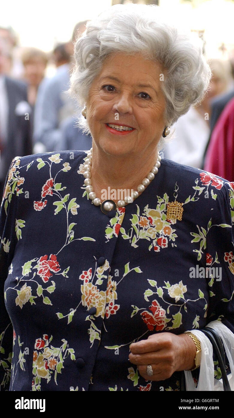 House of commons speaker betty boothroyd hi-res stock photography and ...