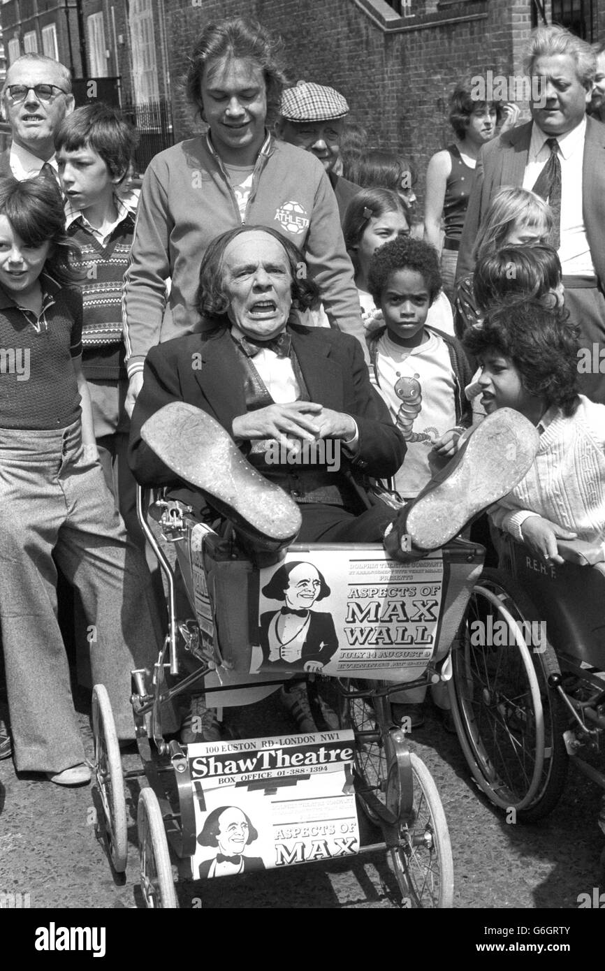 Max wall hi-res stock photography and images - Alamy