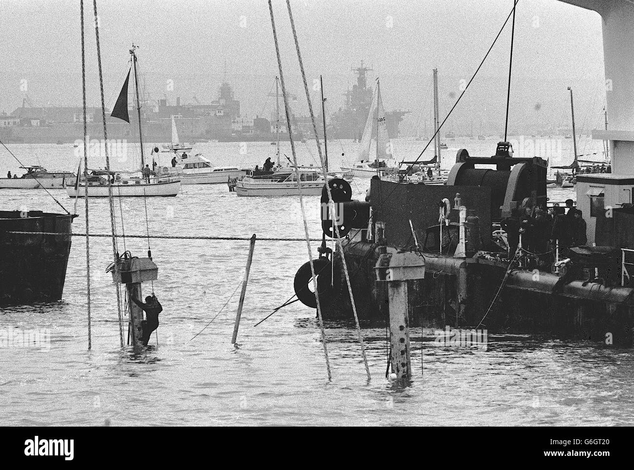 Lifting mary rose Black and White Stock Photos & Images - Alamy