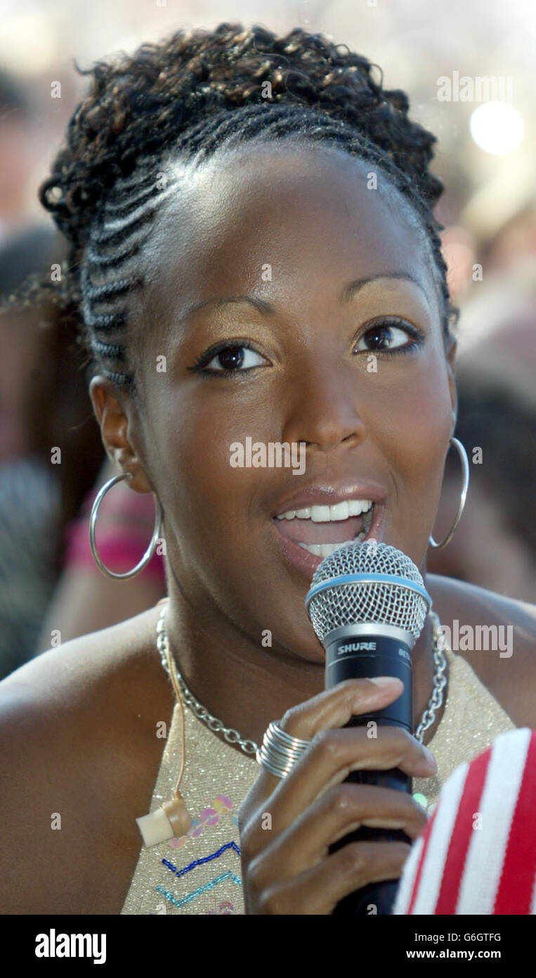 Angelica bell cbbc hi-res stock photography and images - Alamy