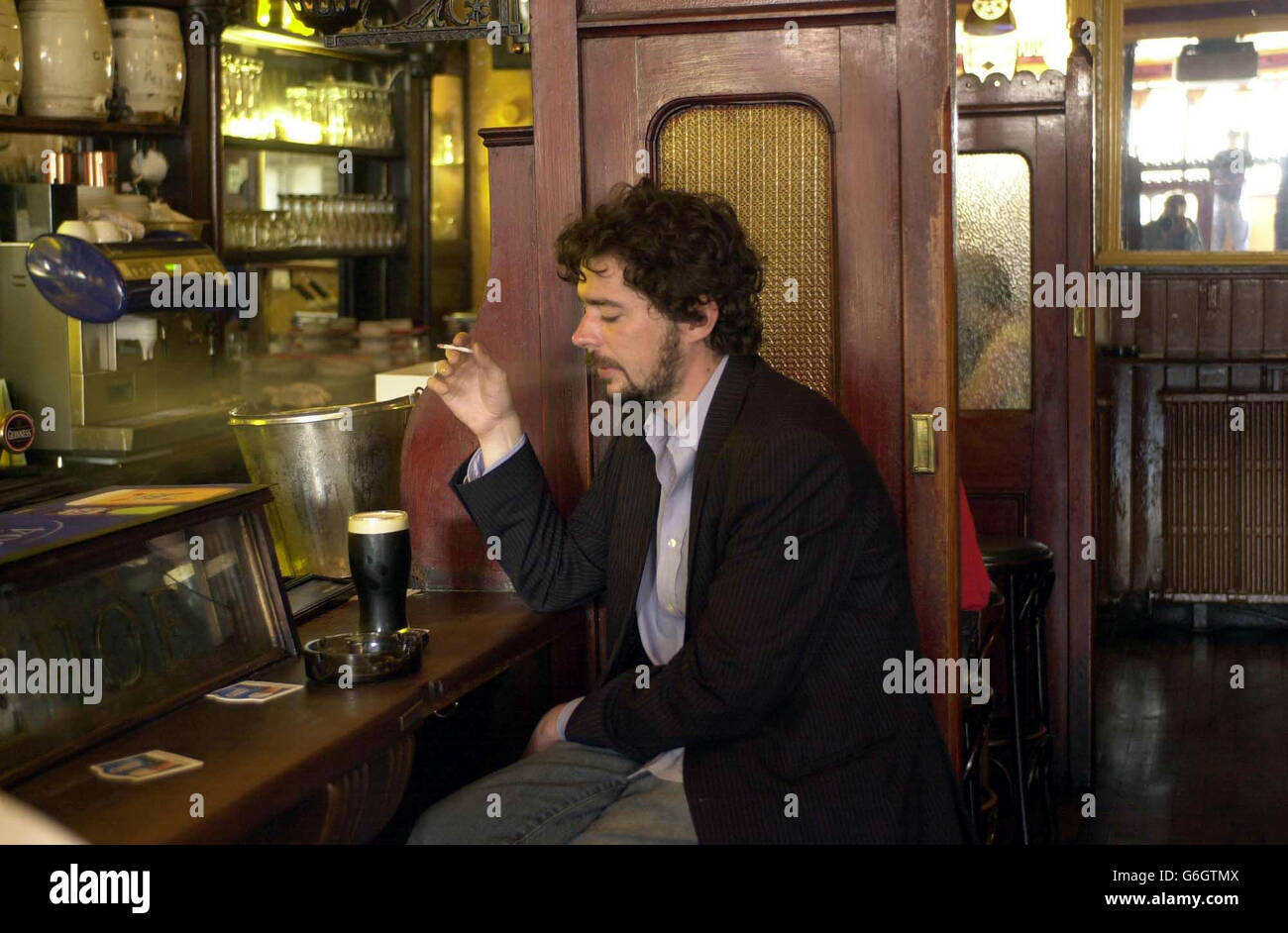 Irish Smoking Ban Stock Photo - Alamy