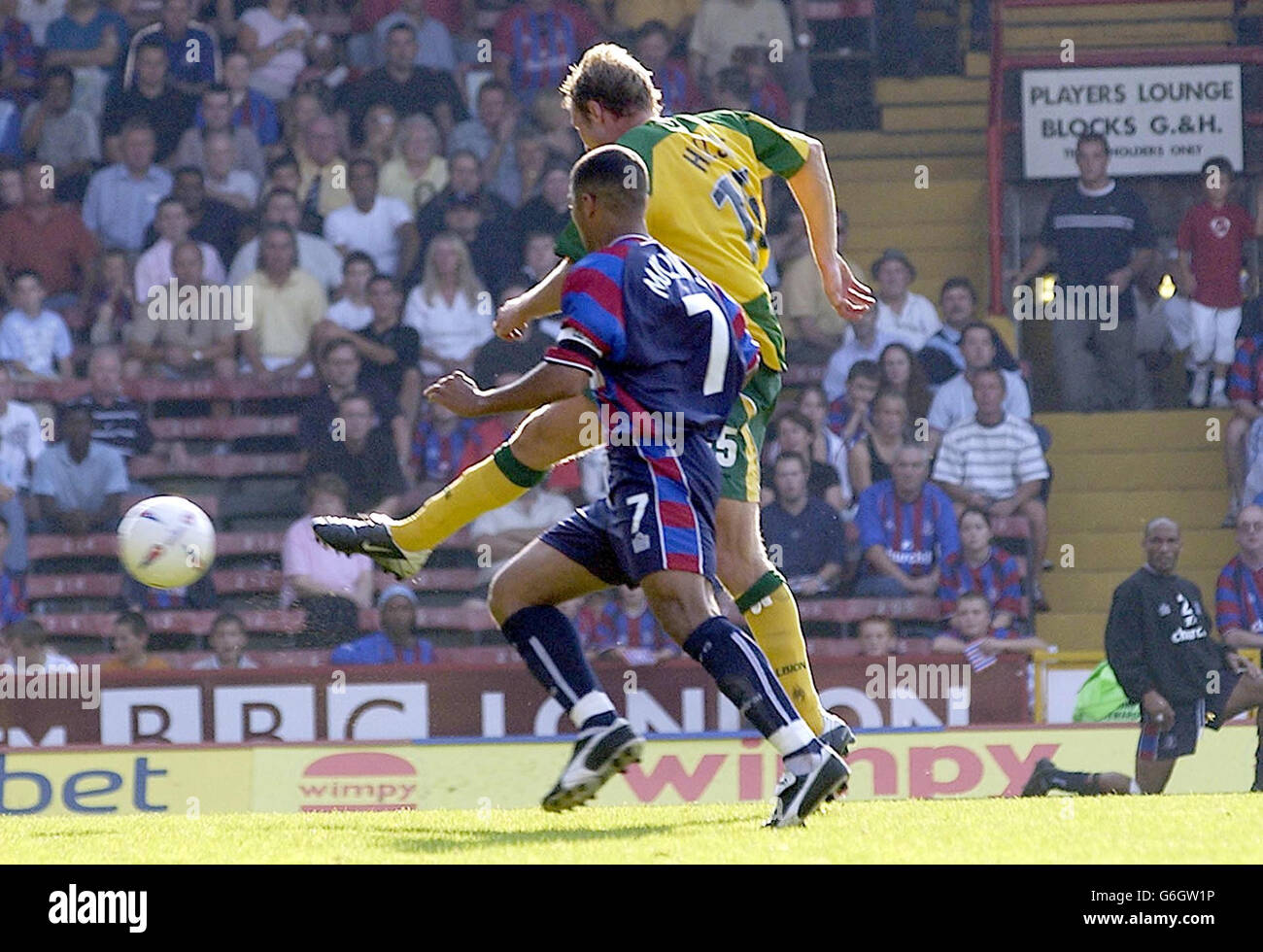 Rob Hulse scores for West Brom Stock Photo - Alamy