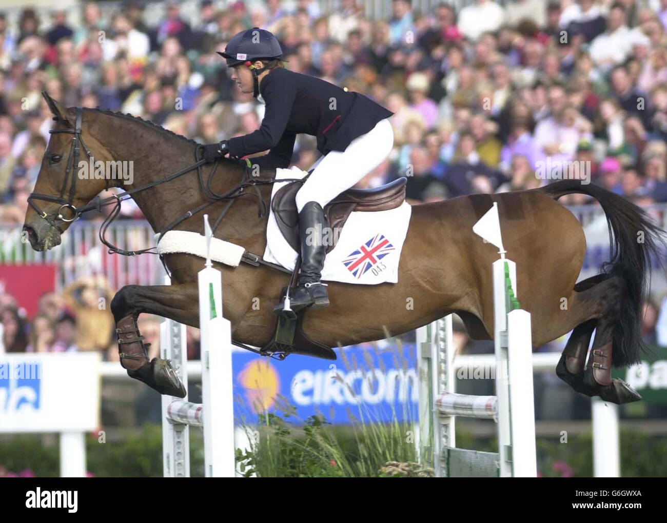 Pippa funnell 2003 hi-res stock photography and images - Alamy