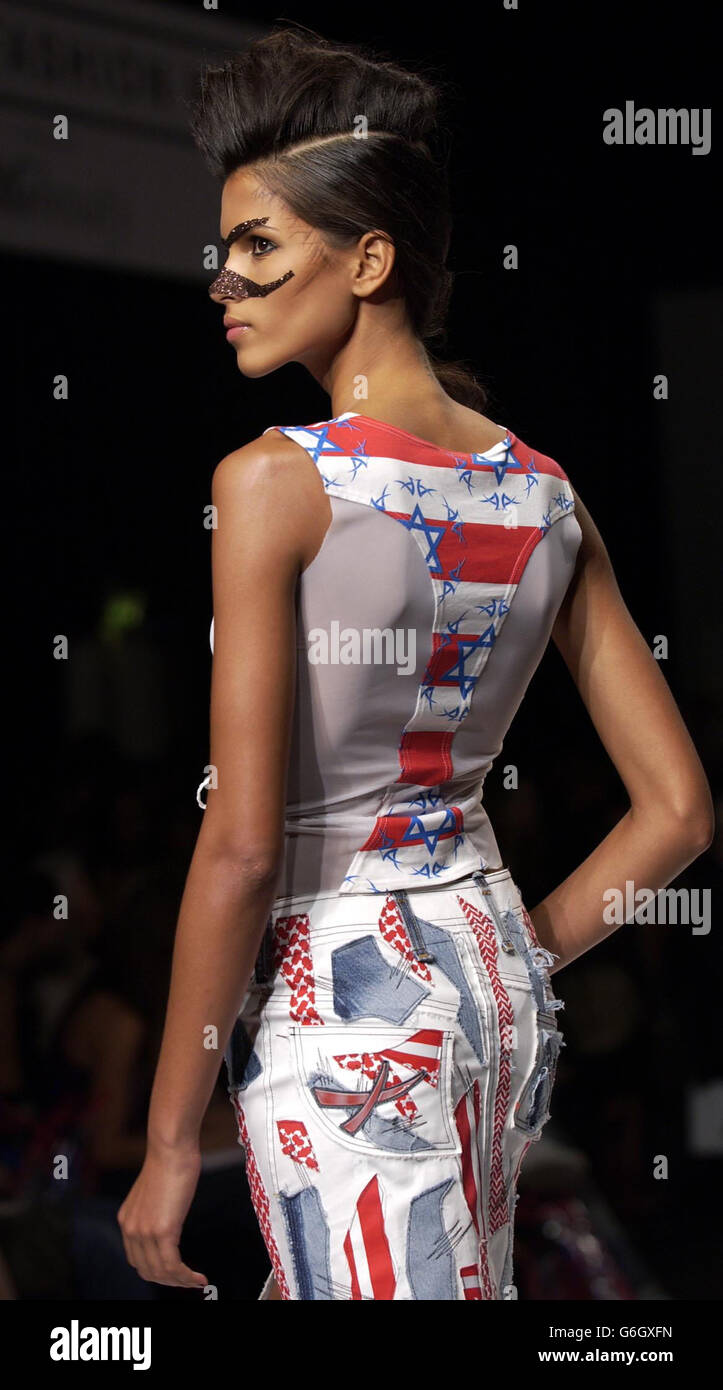 A model on the catwalk during the spring/summer 2004 show by designer ...
