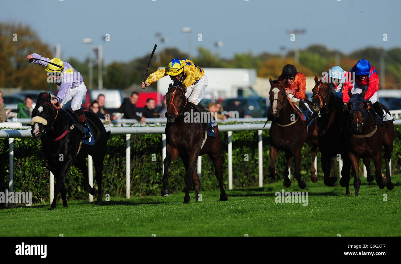 Horse Racing - Racing Post Trophy Friday - Doncaster Racecourse Stock ...