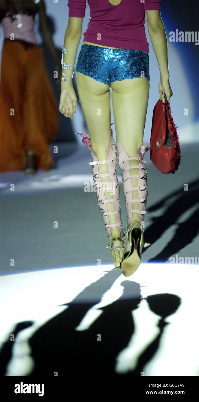 Hotpants fashion hi-res stock photography and images - Alamy