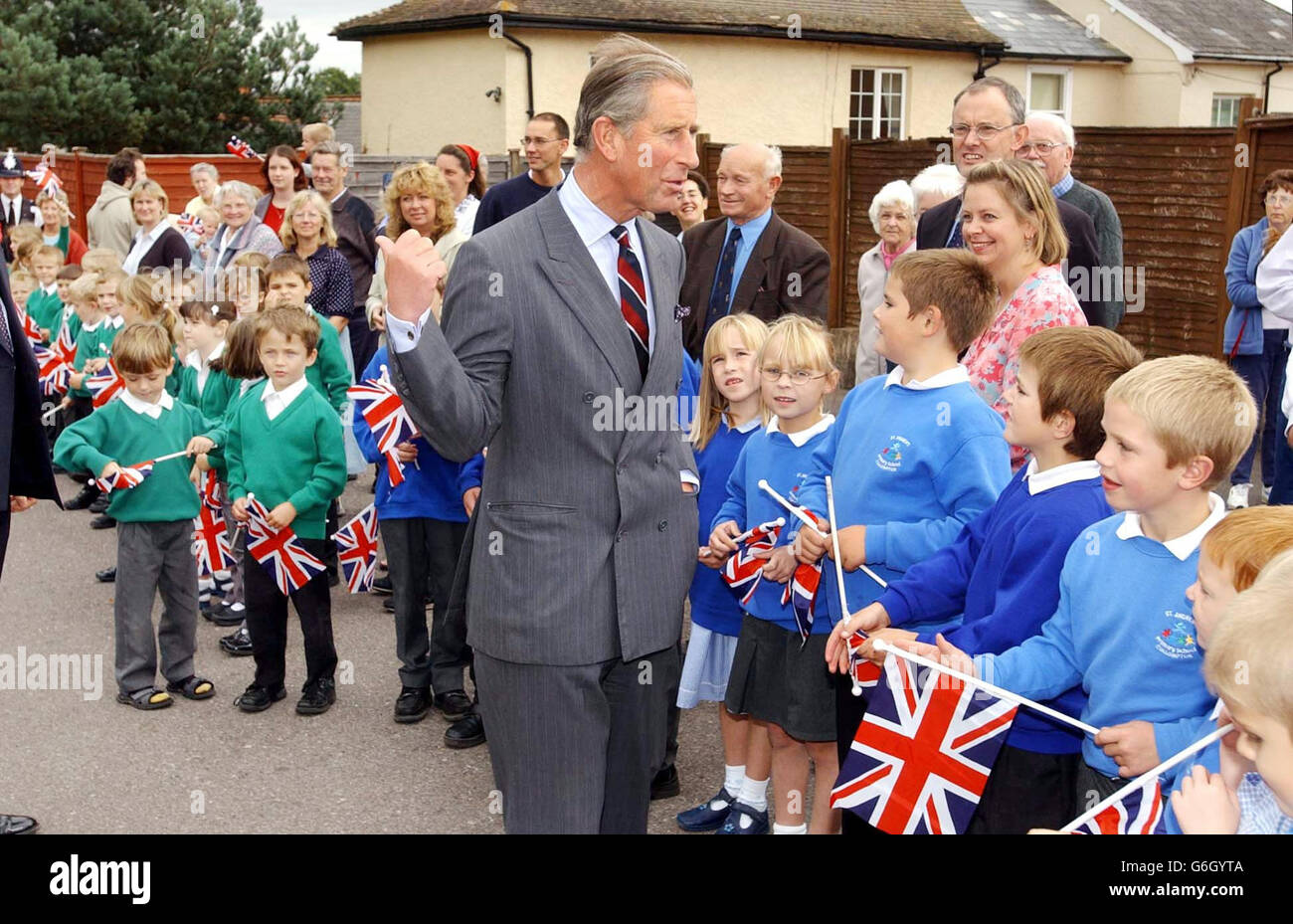 HRH The Prince of Wales meets children from Willowbank and St Andrew's ...