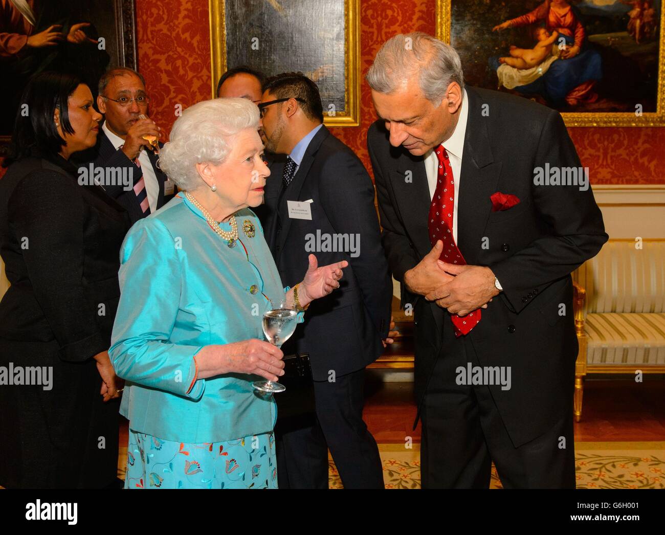 Commonwealth nations secretary general hi-res stock photography and ...