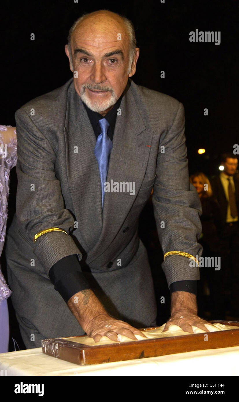 The League Of Extraordinary Gentlemen Stock Photo - Alamy