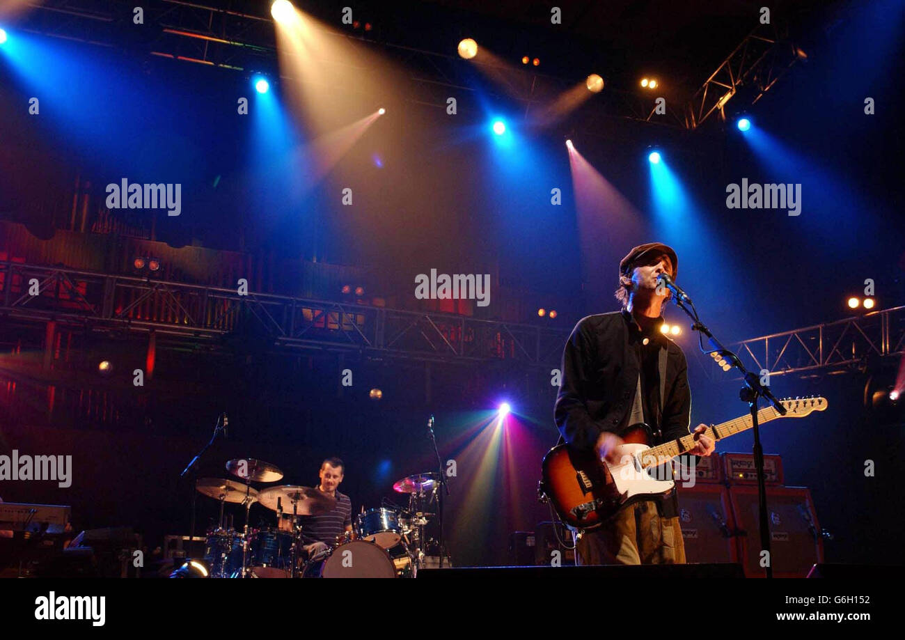 Fran Healy, from scottish rock band Travis performing live to launch ...