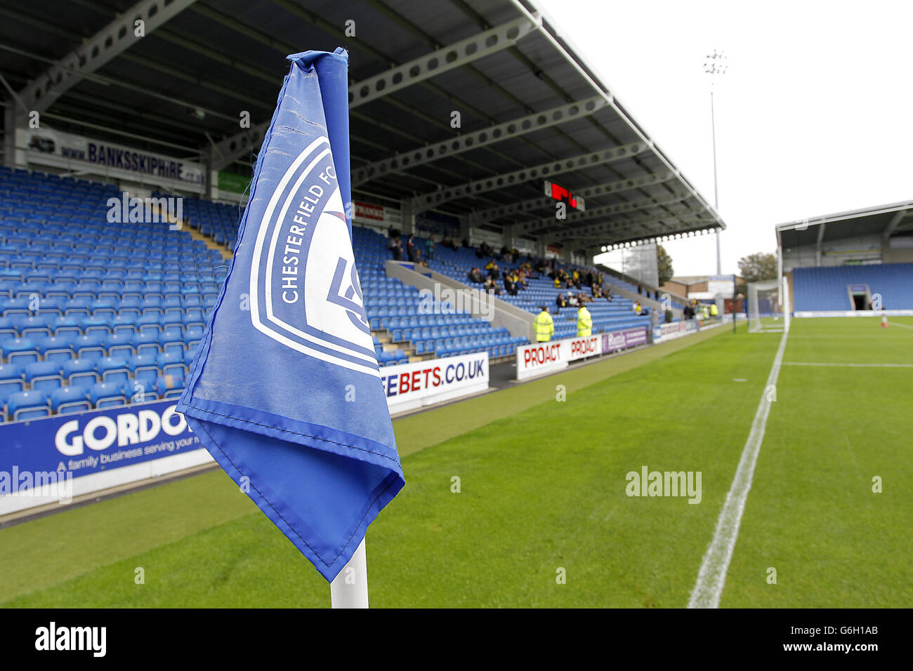 Corner flag at chesterfield hi-res stock photography and images - Alamy