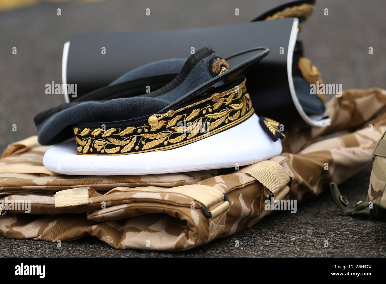 Raf uniforms hi-res stock photography and images - Alamy