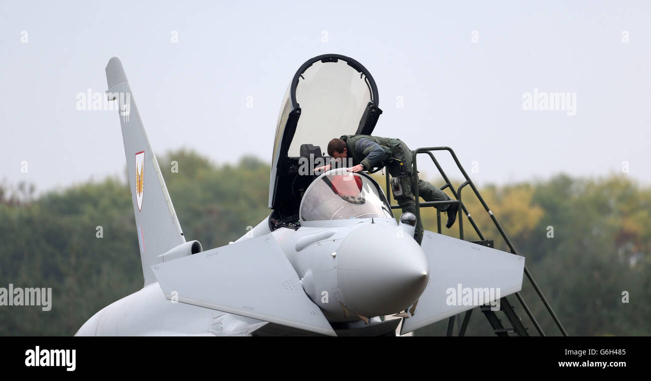 Exercise Capable Eagle Stock Photo - Alamy