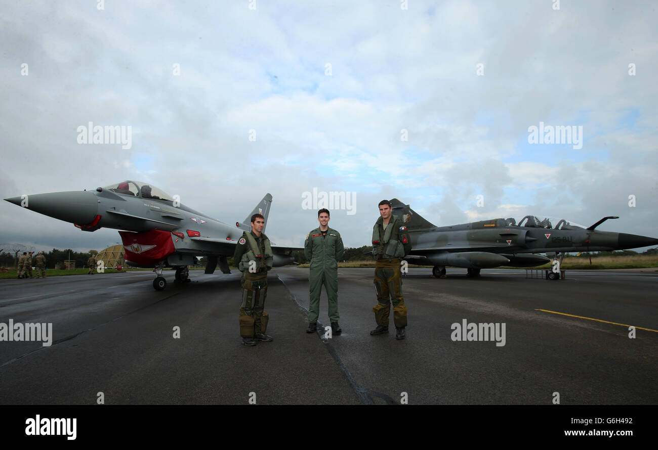 Exercise Capable Eagle Stock Photo - Alamy