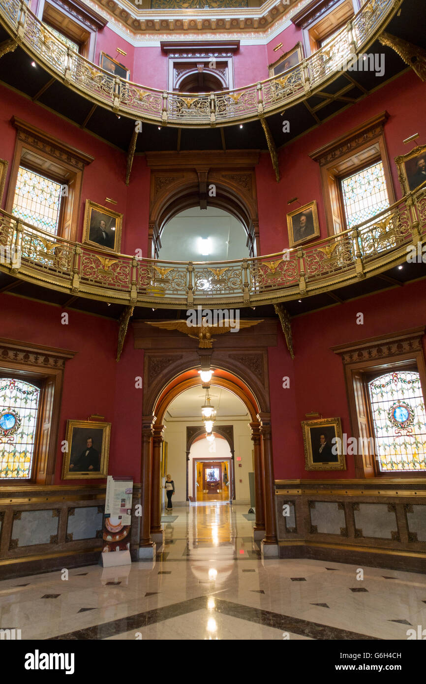 U.s. capitol dome balcony hi-res stock photography and images - Alamy