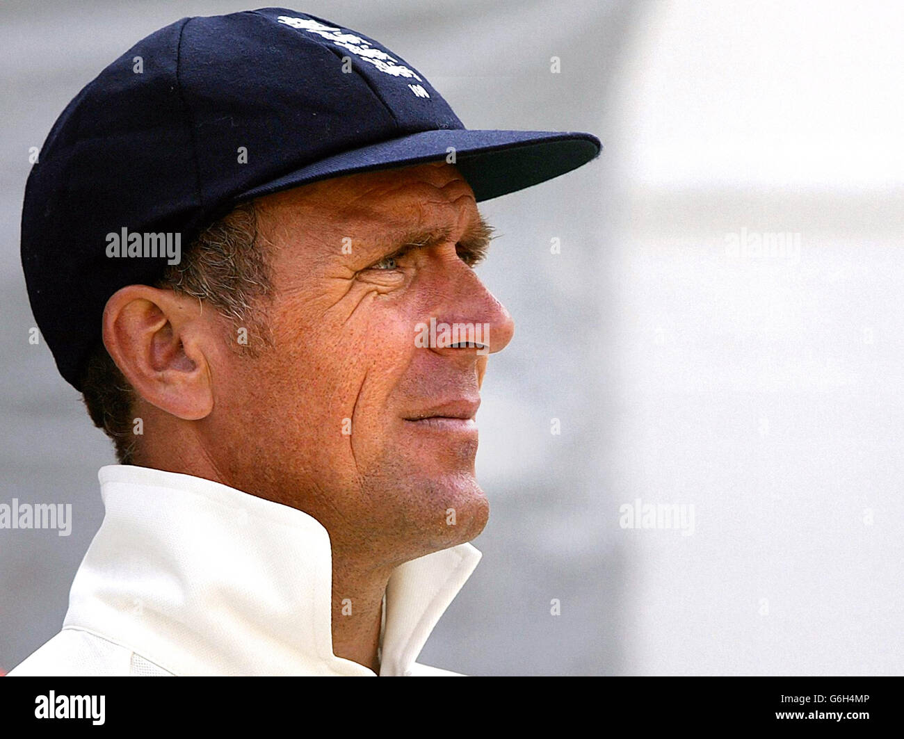 CRICKET England v South Africa. England wicket keeper Alec Stewart ...