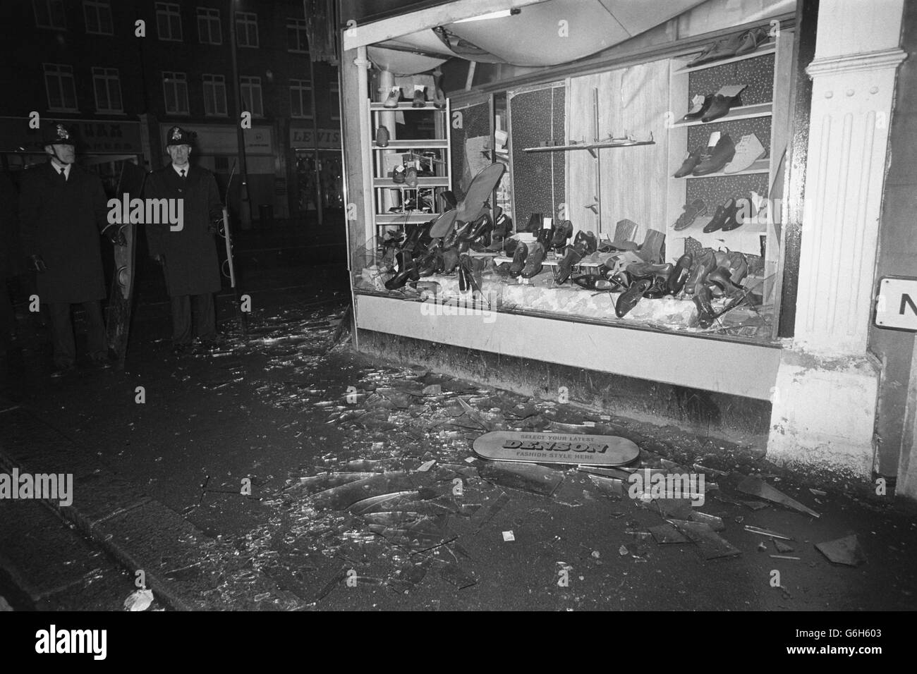 Including 40 Black and White Stock Photos & Images - Alamy