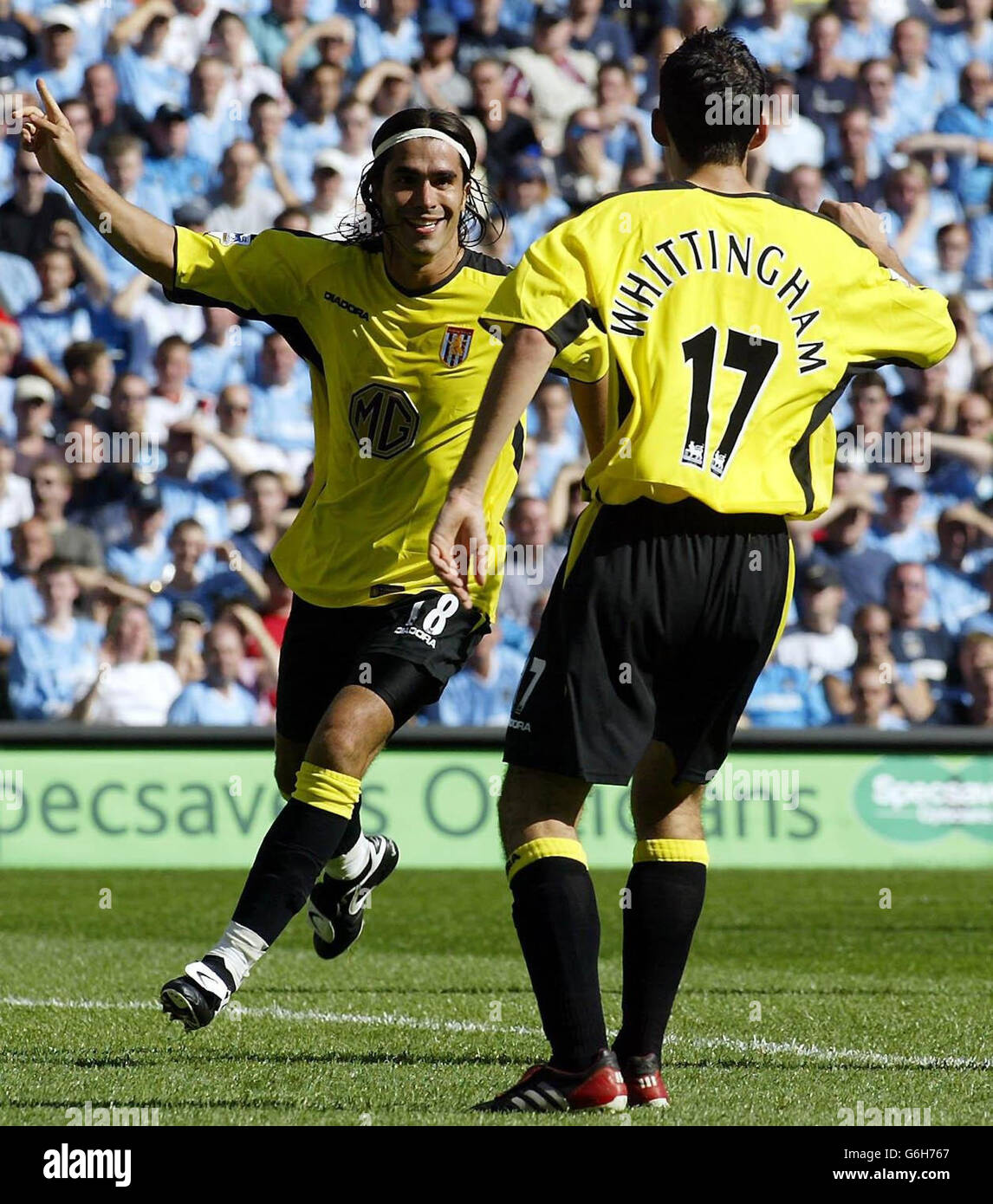 Sport football juan pablo angel hi-res stock photography and images - Alamy