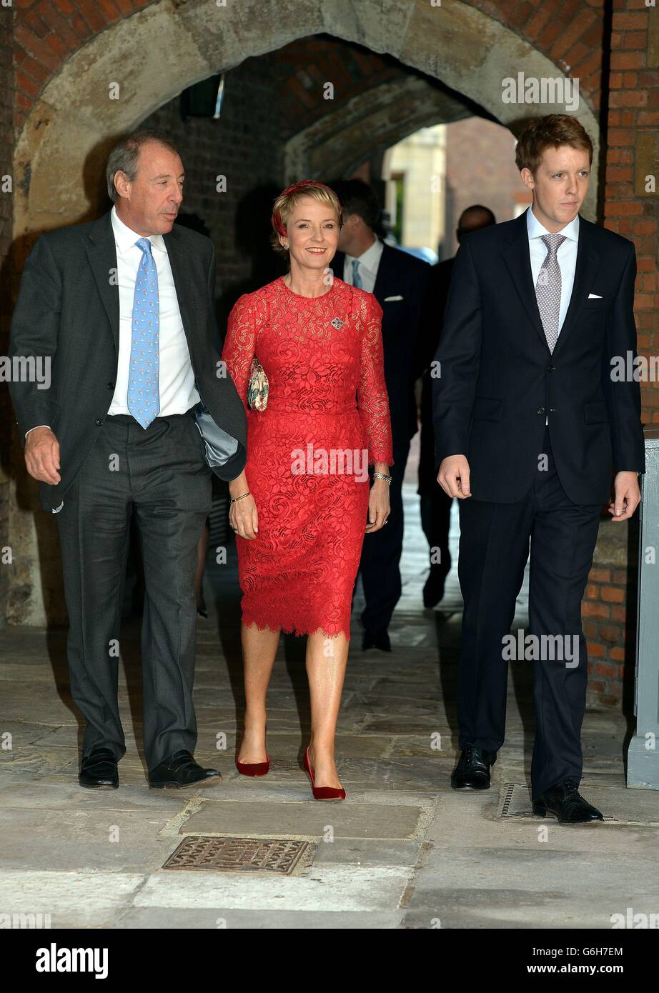 Wparota royal christening full length princegeorgechristening hi-res ...