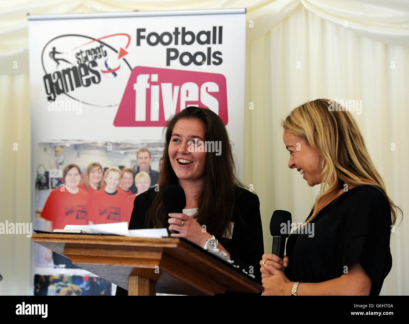 Stage of winners hi-res stock photography and images - Alamy