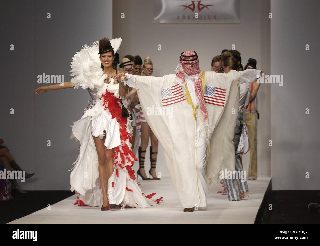 Arkadius london fashion week 2004 hi-res stock photography and images ...