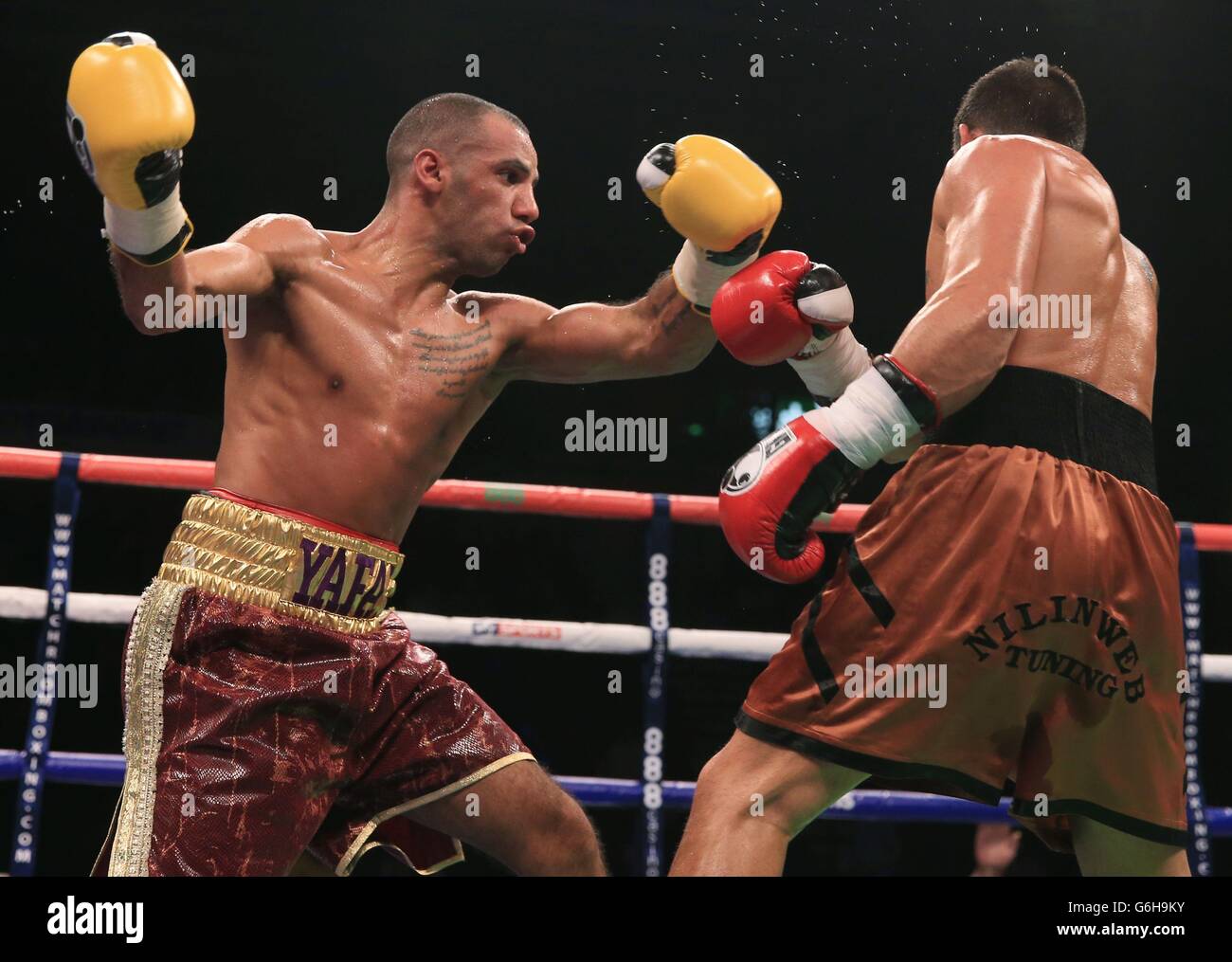 Kal yafai v abigail medina hi-res stock photography and images - Alamy