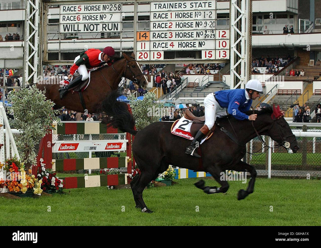 Showjumping horse action fence nick skelton keith shore hi-res stock ...