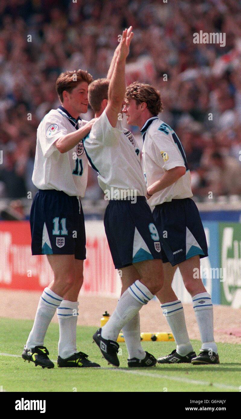 Alan shearer england goal 96 hi-res stock photography and images - Alamy