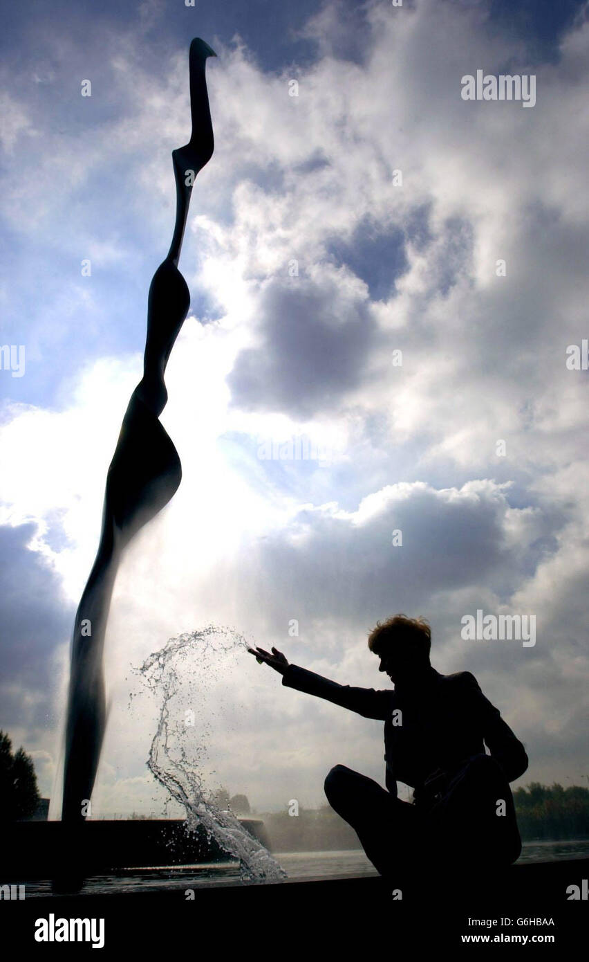 Irish Sculpture High Resolution Stock Photography and Images - Alamy