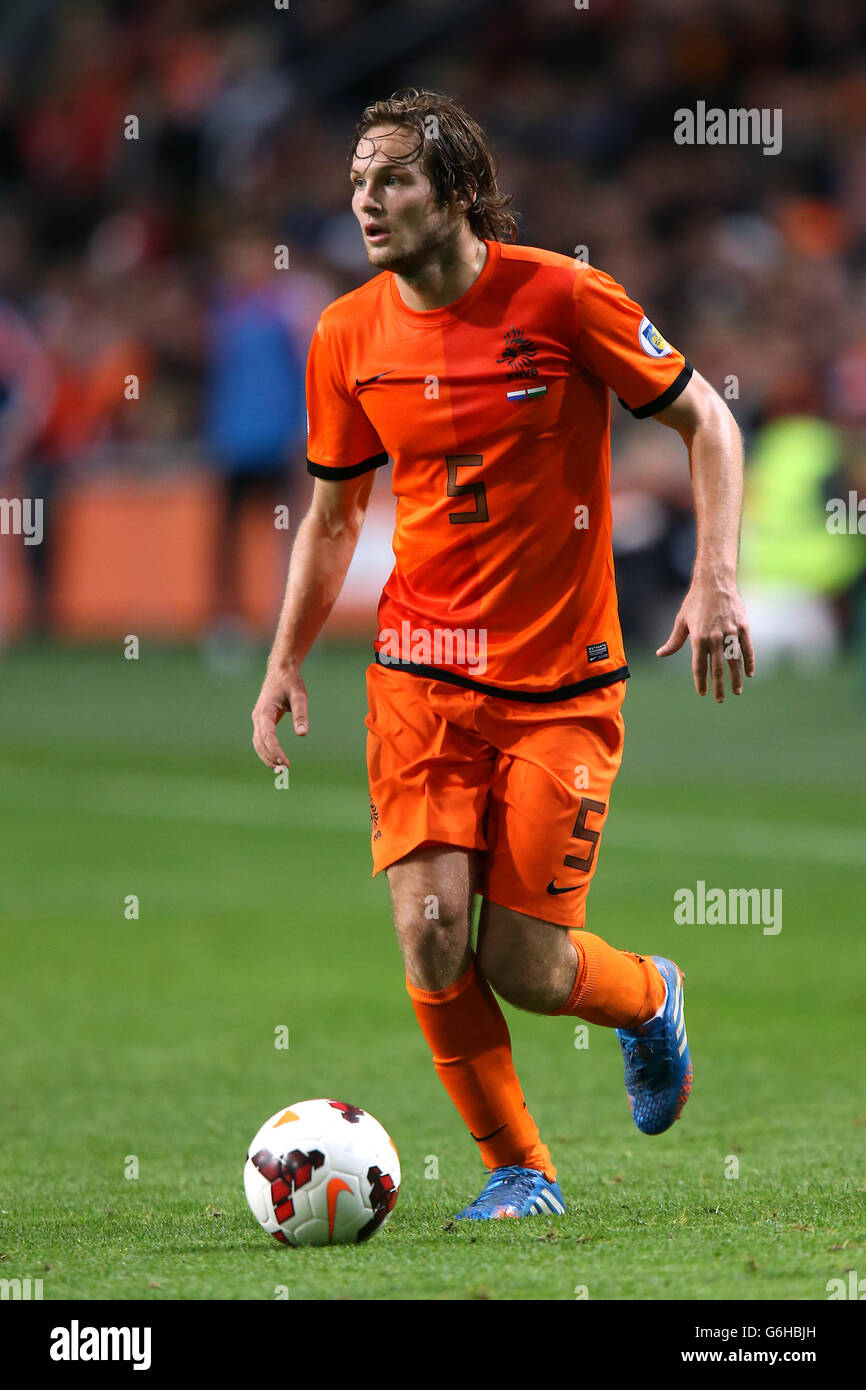 Soccer - FIFA World Cup Qualifying - Group D - Netherlands v Hungary ...