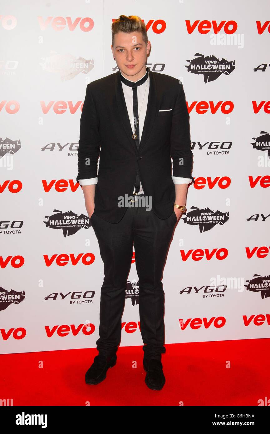 Vevo halloween party london hi-res stock photography and images - Alamy