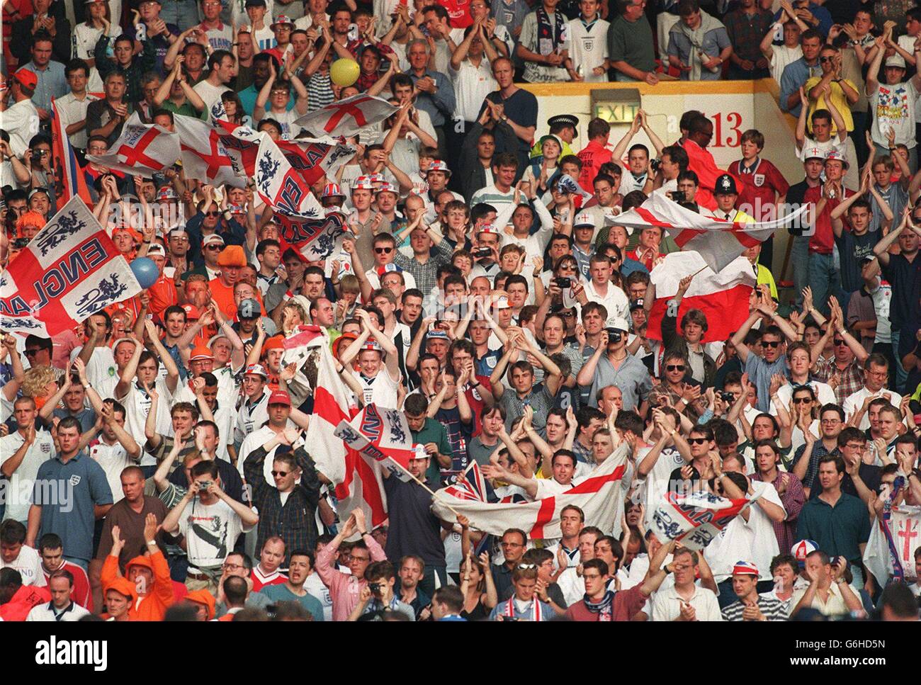 Soccer - Euro 96 - Group A - England v Netherlands - Wembley Stadium ...
