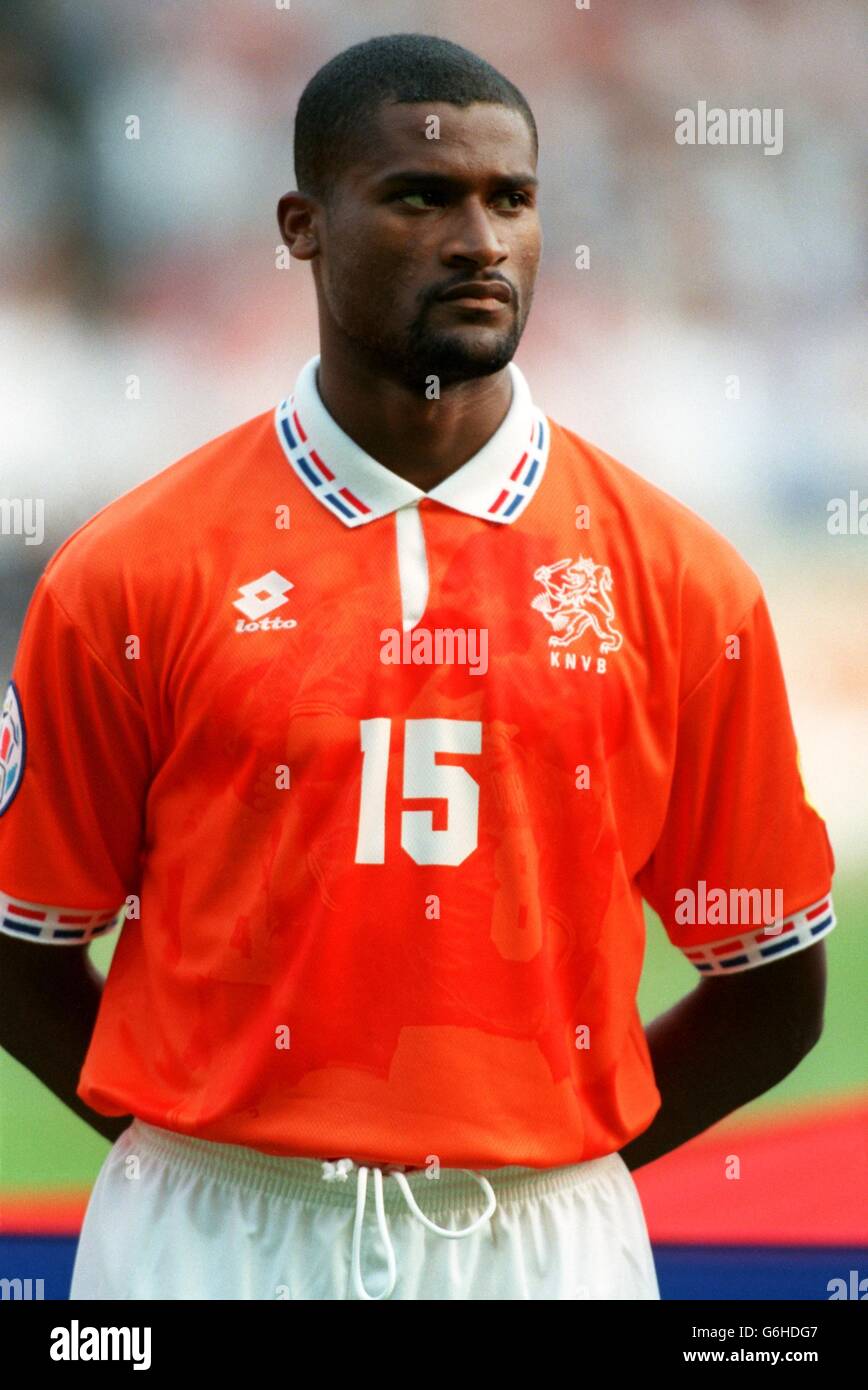 Soccer - Euro 96 - Group A - England v Netherlands - Wembley Stadium ...