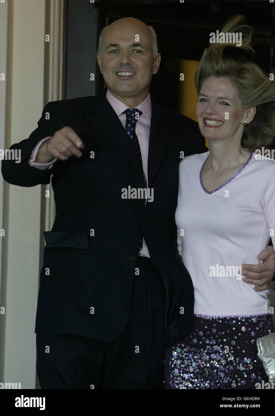 Ian Smith Wife Stock Photos & Ian Smith Wife Stock Images - Alamy