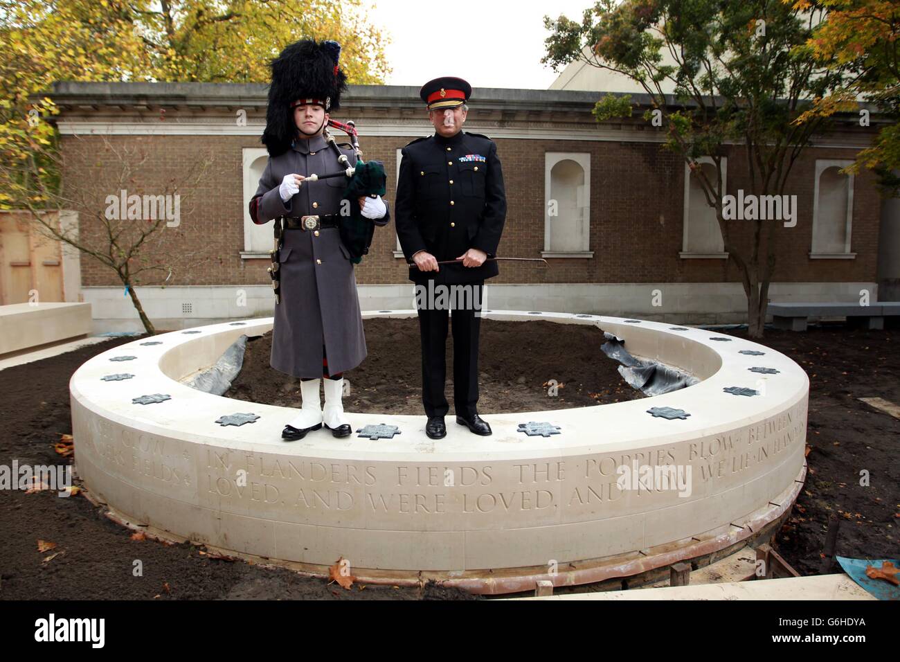 Piper James Bell from F.Company Scotts Guards (left and Lieutenant ...