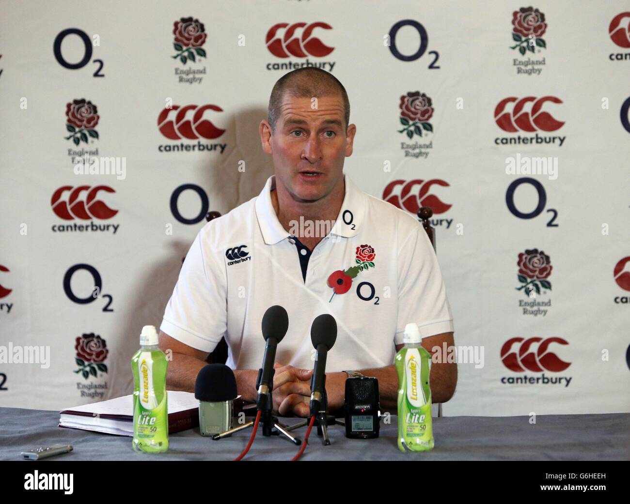 England Head Coach Stuart Lancaster speaks to media after a training ...