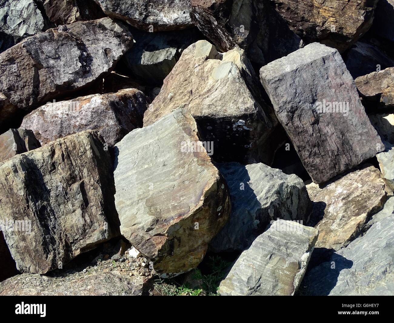 Rock wall backdrop hi-res stock photography and images - Alamy