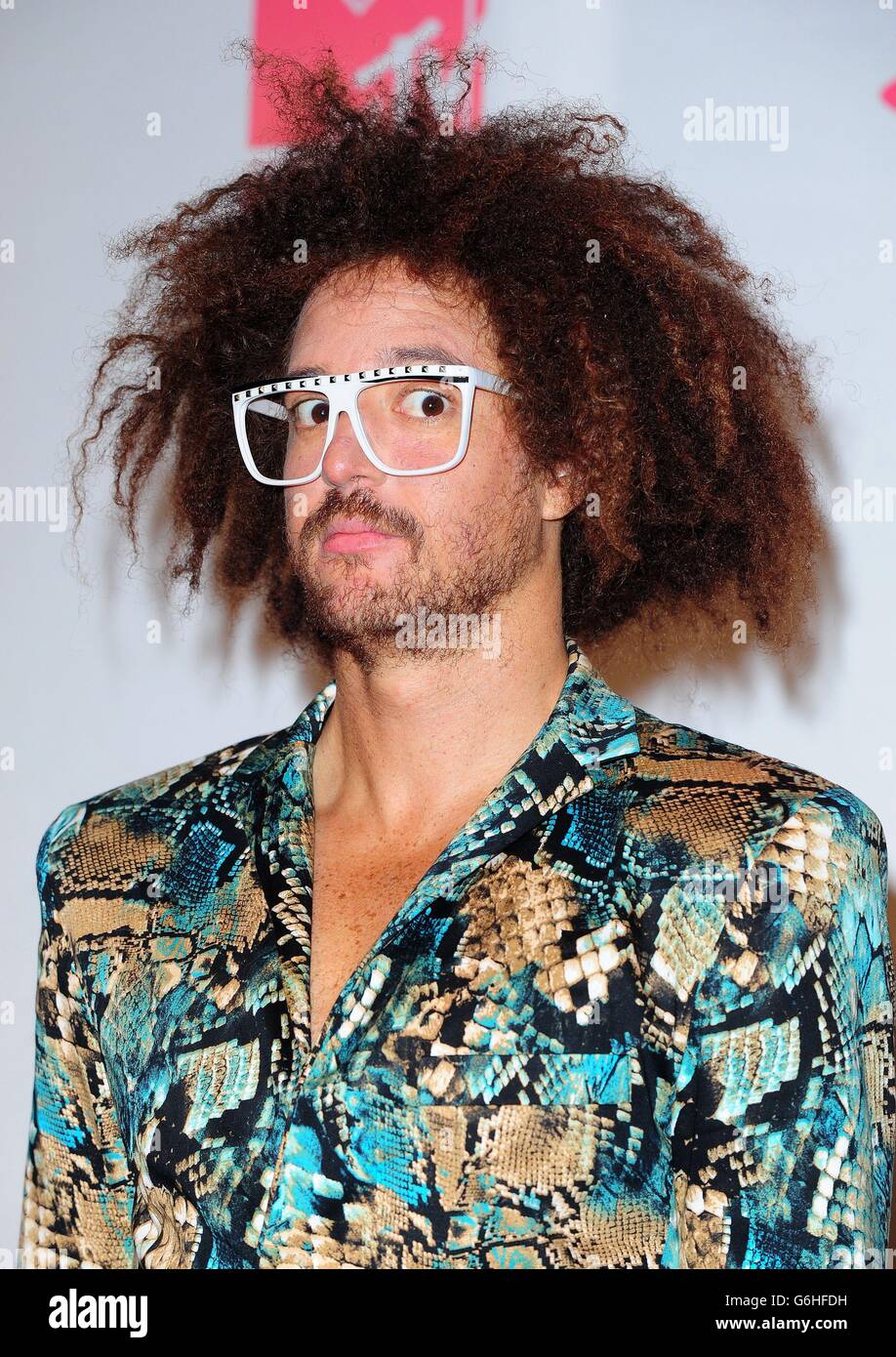 Showbiz mtv head shot headshot mangjj rapper hi-res stock photography ...