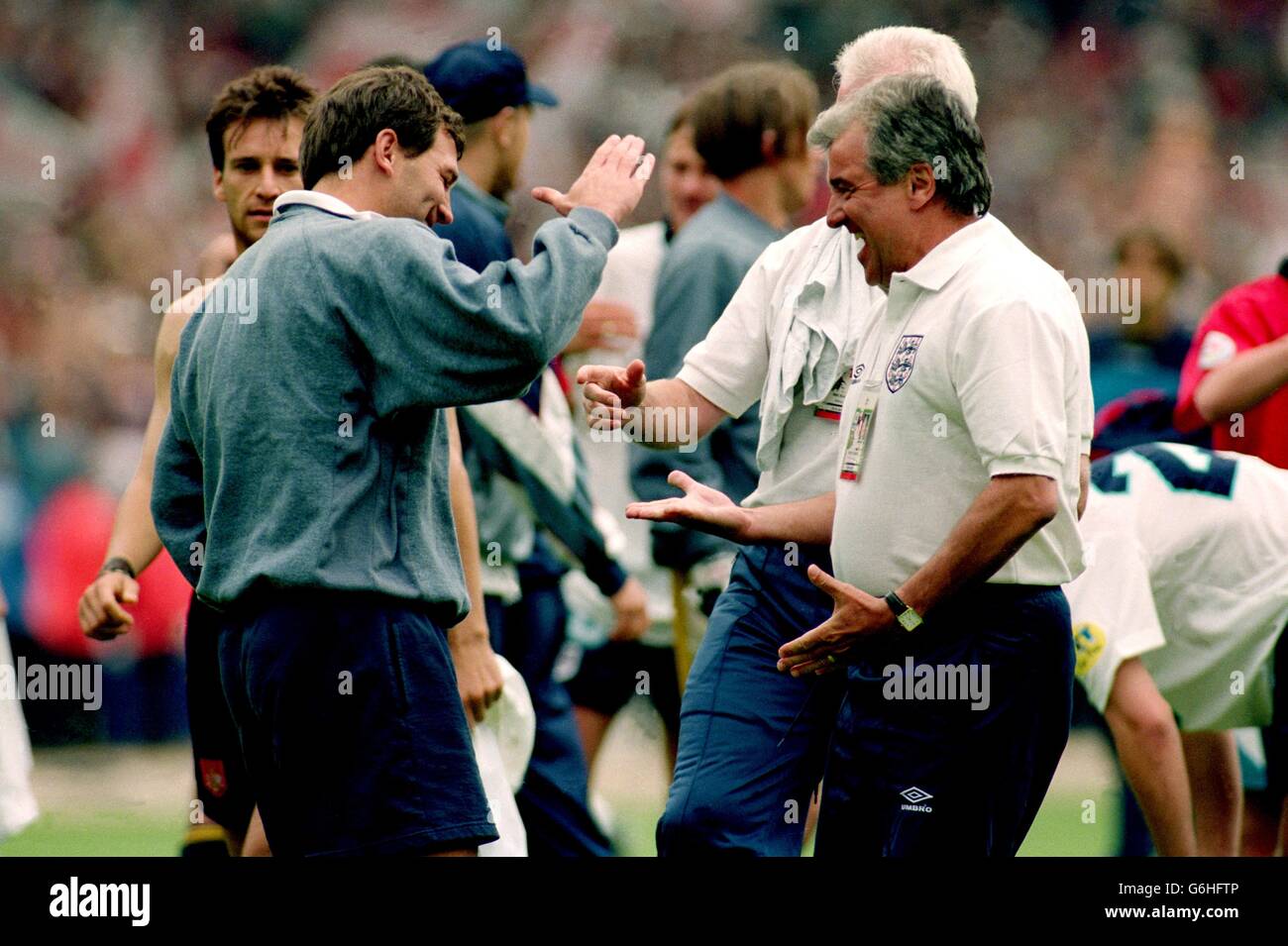 SOCCER - Euro 96 -England v Spain, Wembley Stock Photo - Alamy