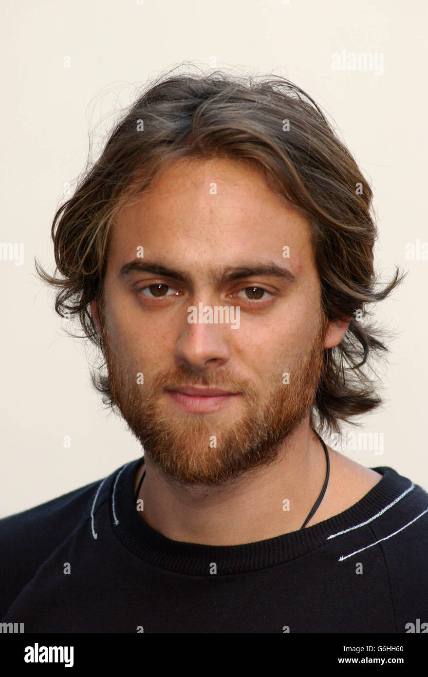 Showbiz celebrity music television actor head shoulders beard stuart ...