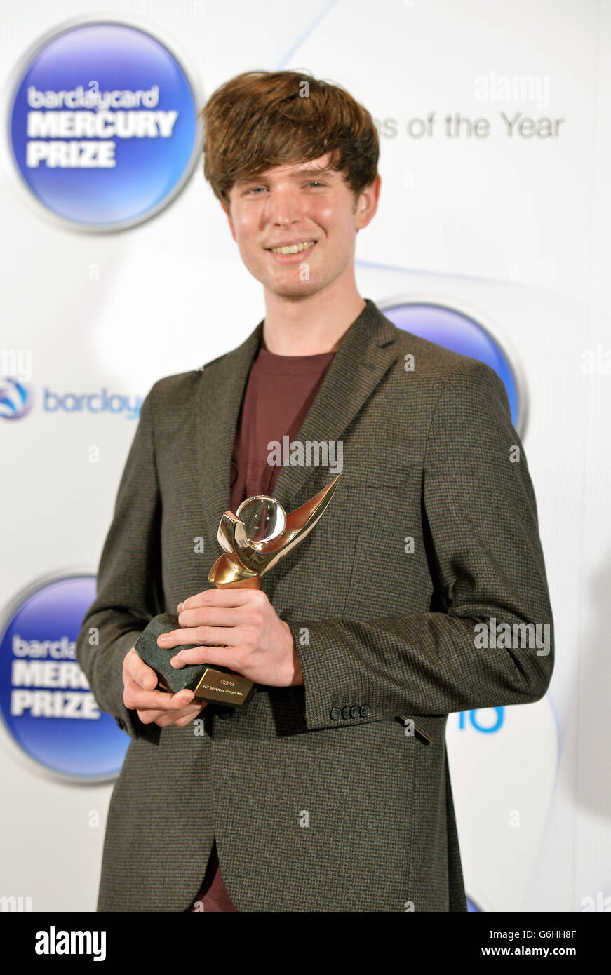 Barclaycard Mercury Prize 2013. James Blake poses after winning the ...