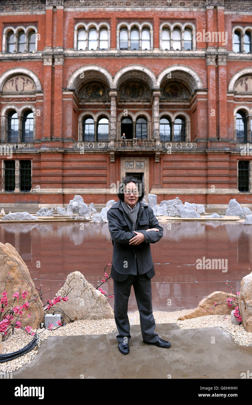 Xu Bing installation Stock Photo - Alamy