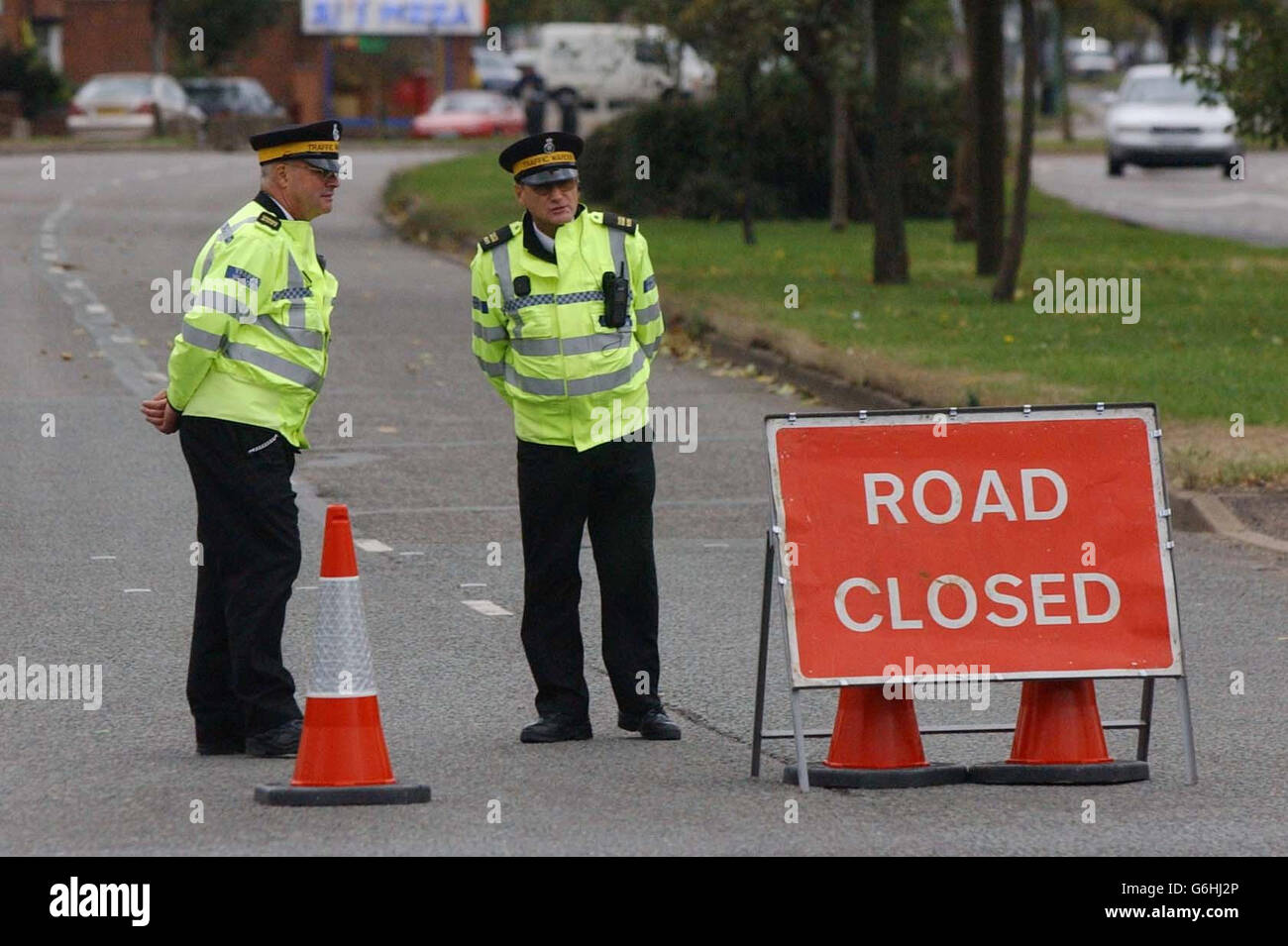 Police officers stand guard Stock Photo - Alamy