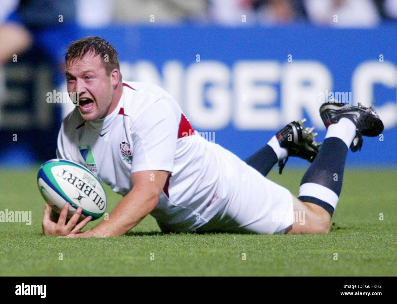 No mobile phone use, Internet sites may only use one image every five ...