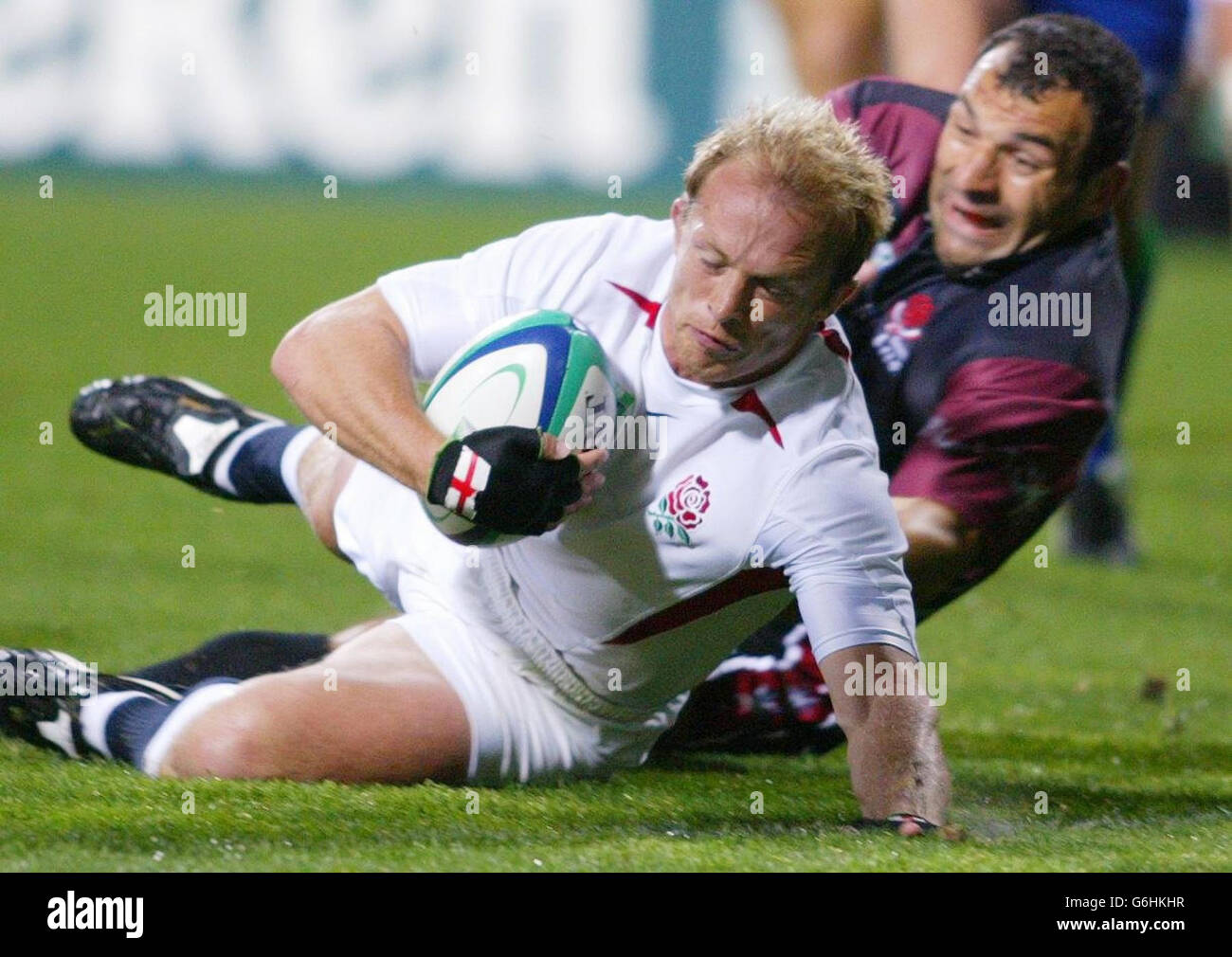 Sport rugby union action scoring rwc2003 matt dawson hi-res stock ...