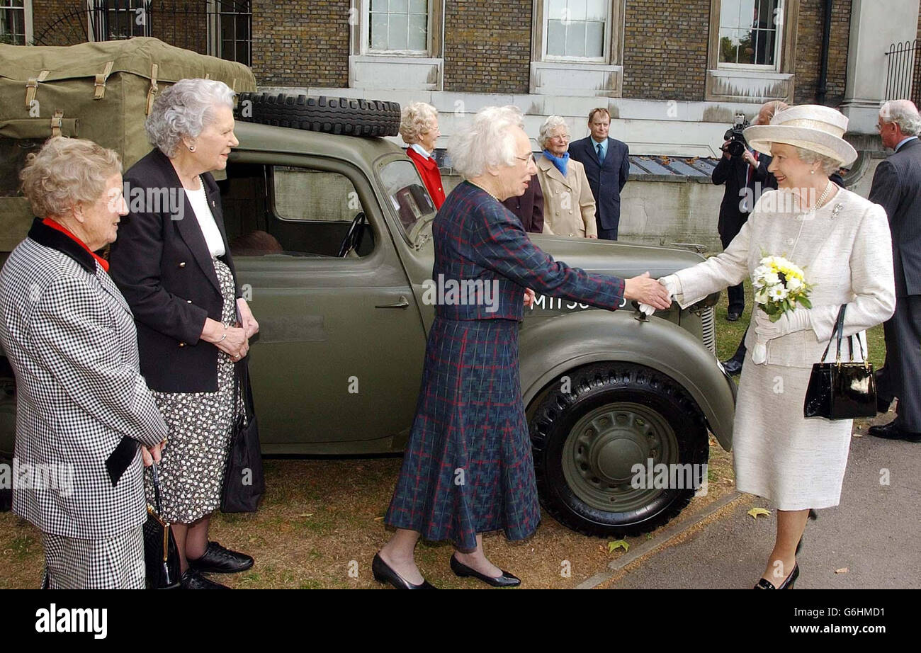 World war ii women ats hi-res stock photography and images - Alamy
