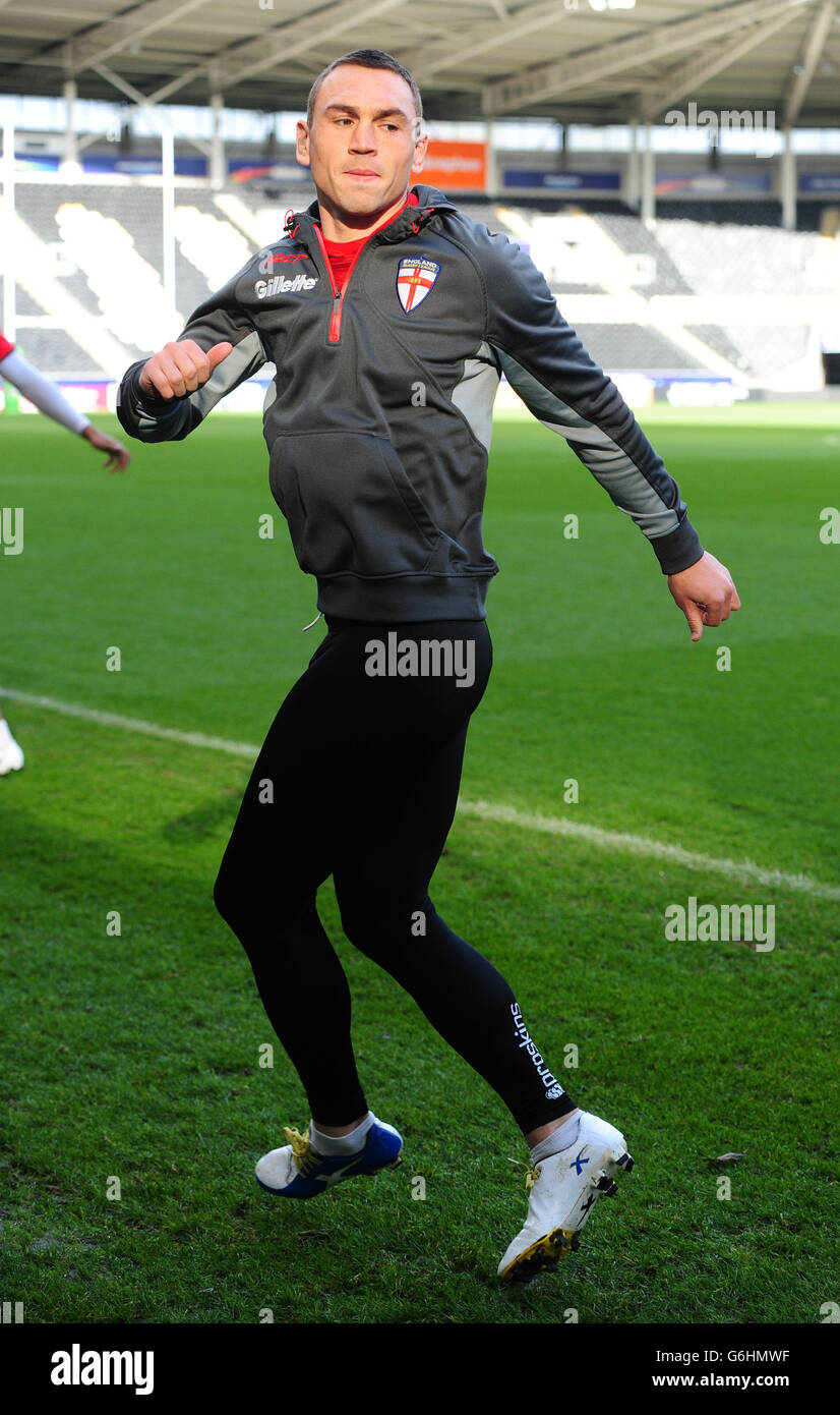 Kevin sinfield 2013 hi-res stock photography and images - Alamy