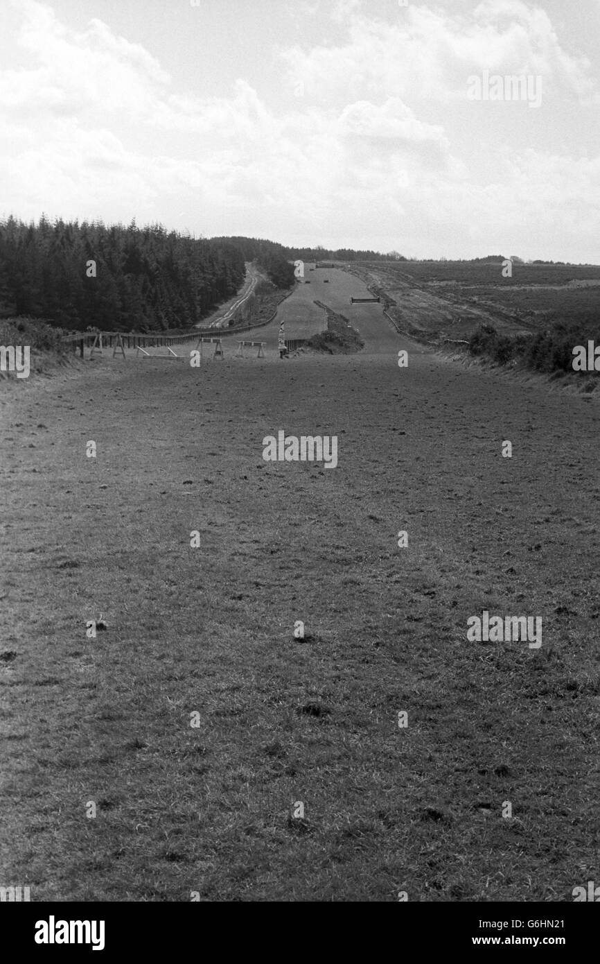 Horse Racing - Devon and Exeter Racecourse - 1975 Stock Photo - Alamy