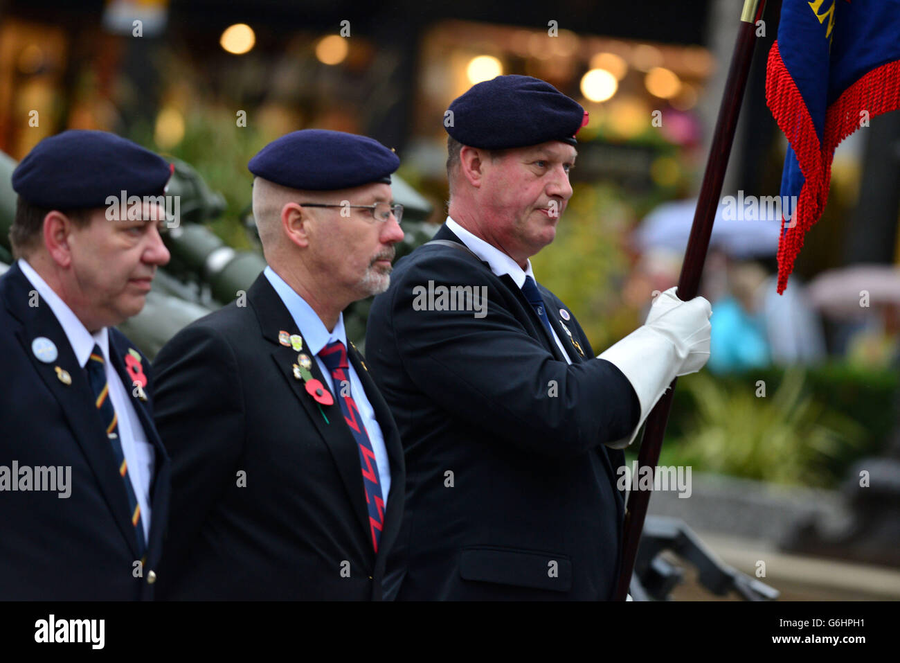 Standard bearer retired Sergeant Gavin Hammond of the 1st Royal Horse ...