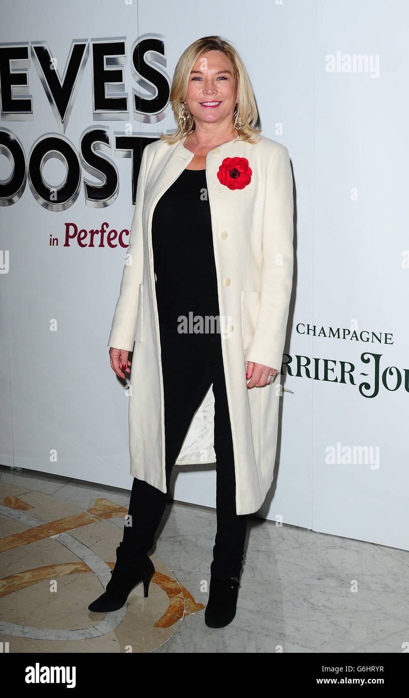 Entertainment showbiz jeeves hi-res stock photography and images - Alamy